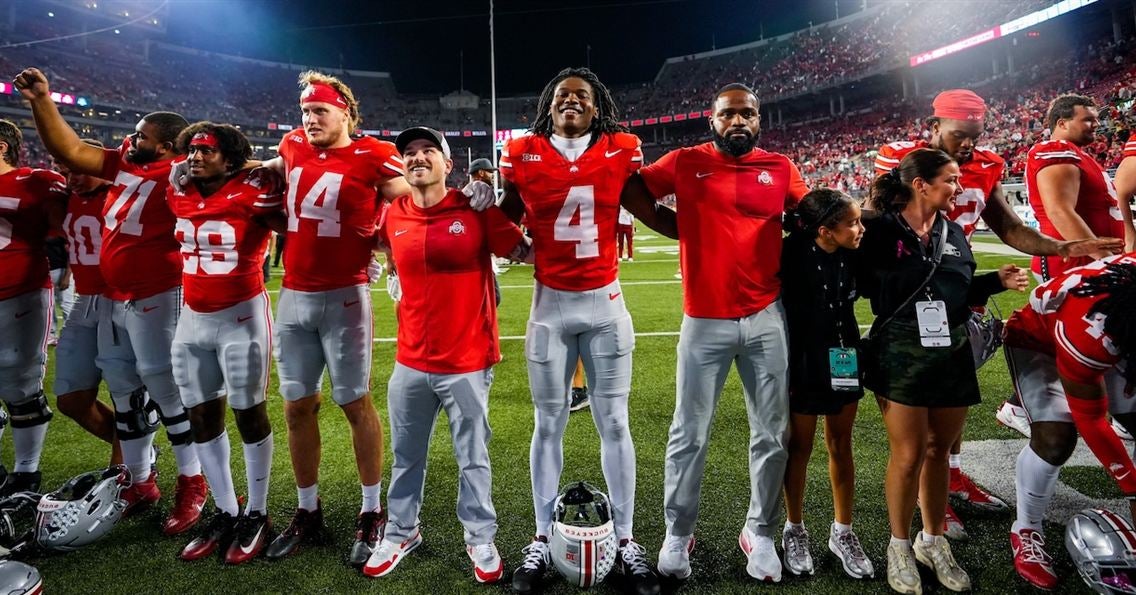 Ohio State enjoys blowout win vs. Minnesota, celebrates with 'Carmen Ohio'