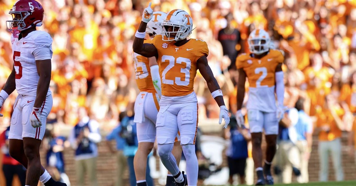 Tennessee players react to Boo Carter inducing late-game Alabama ...