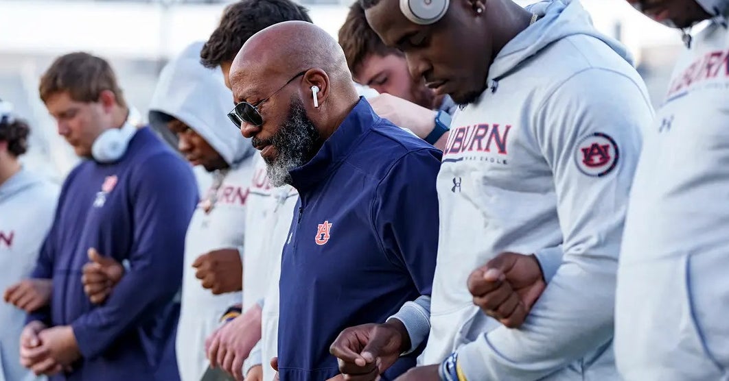 Through 25 years of stories, Auburn celebrates life and legacy of ...