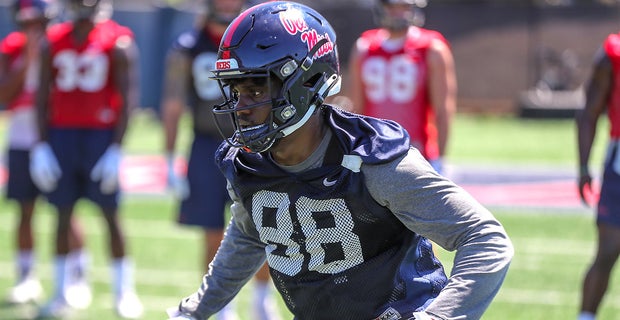 Kenny Yeboah making tight end exciting again at Ole Miss