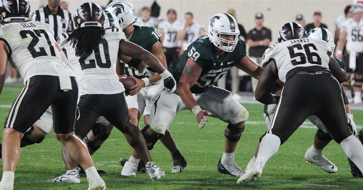 Michigan State football: C Nick Samac returning for 2023 season