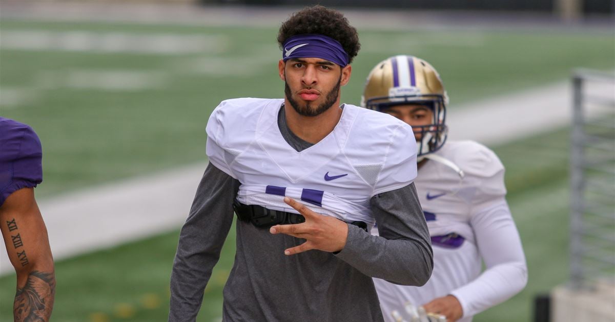 Alex Cook Eager to Earn a Spot on the Defensive Side of the Ball