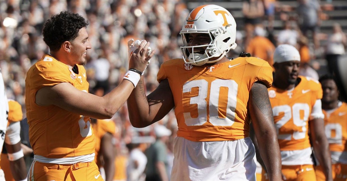 Tennessee DL Jamal Wallace plans to enter transfer portal