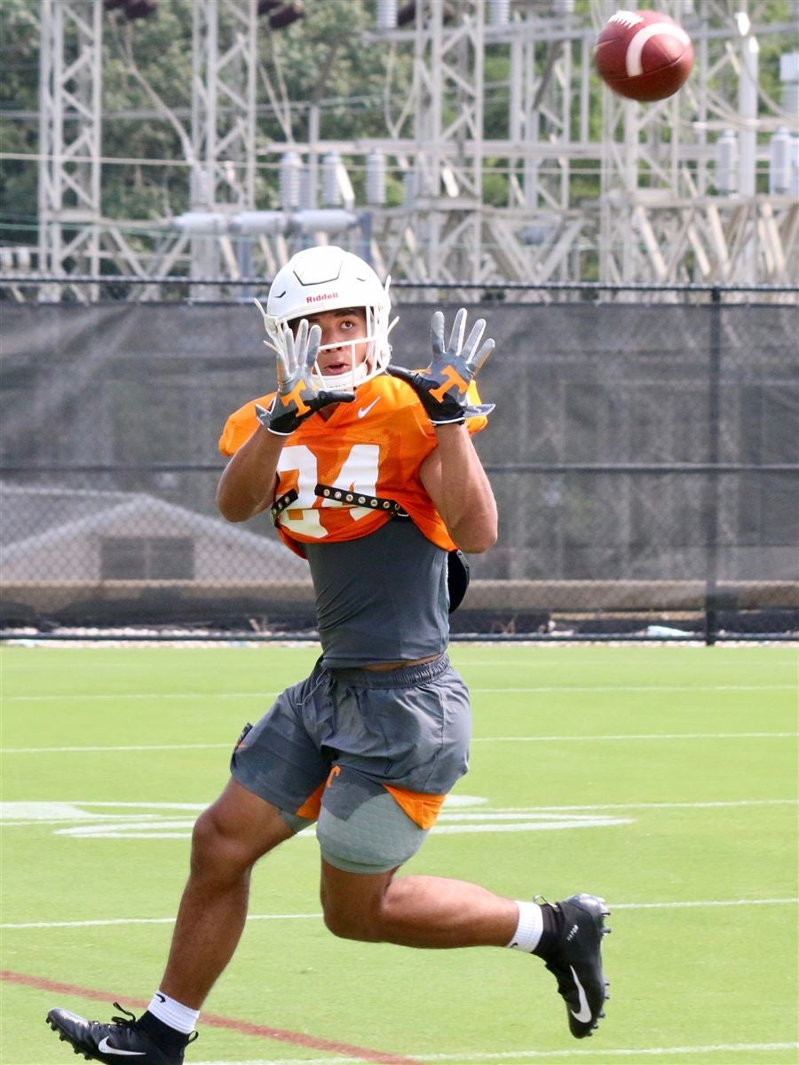 Pruitt explains freshman Beasley's position switch