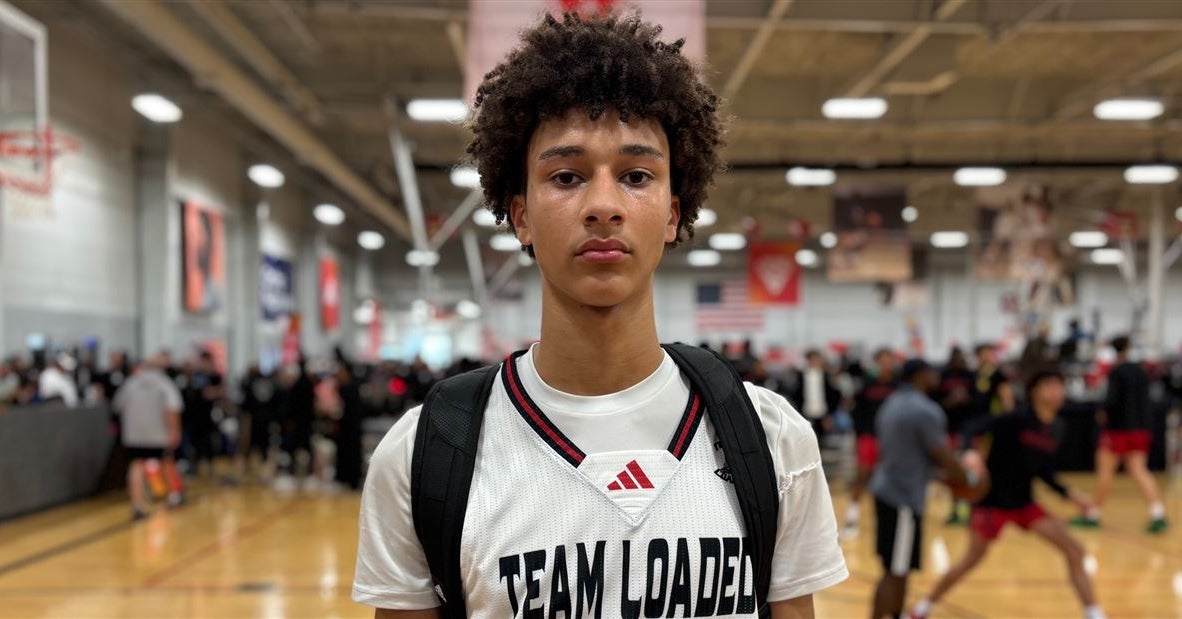 Louisville offers 2025 5-star Nate Ament
