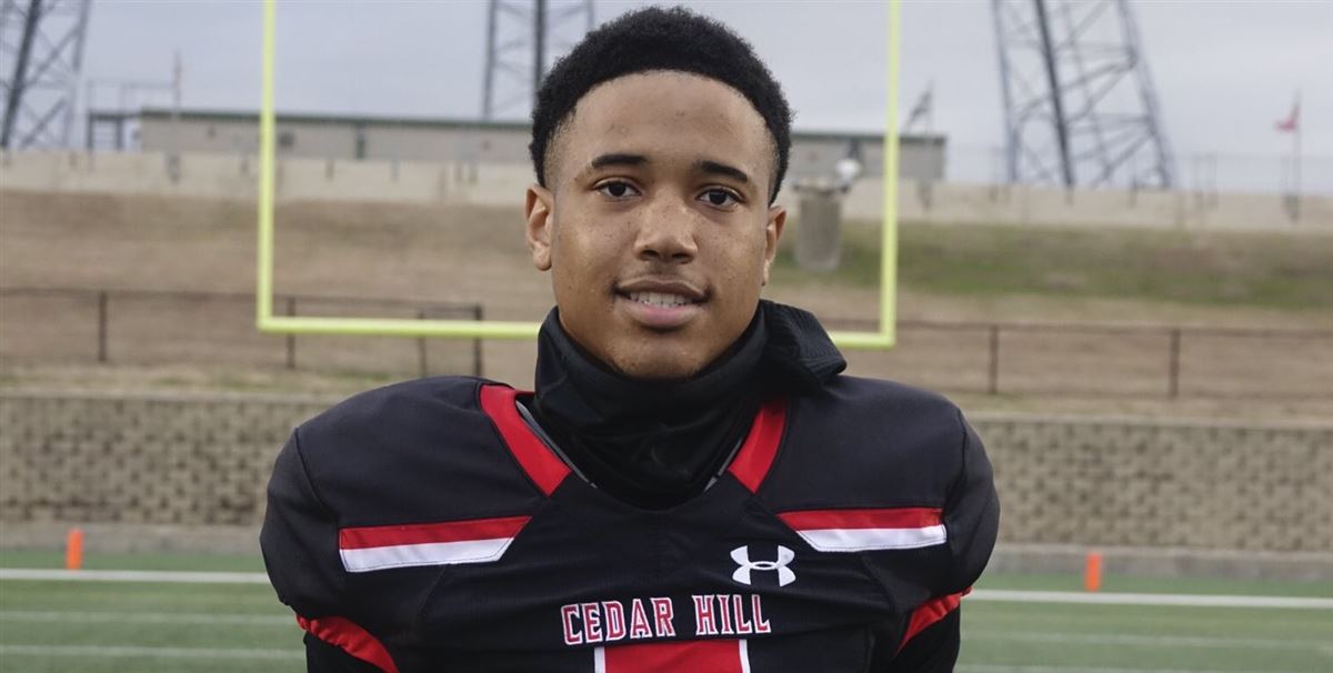 Vols QB signee Salter's big game helps team advance in playoffs