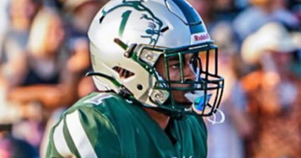 Head Coach Discusses Notre Dame 2023 WR Recruit Kaleb Smith