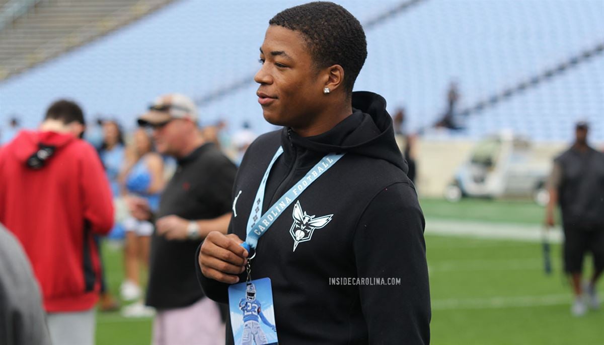 Cedric Gray Jumps at UNC Offer