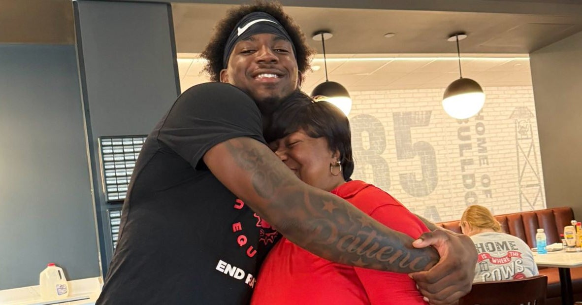 Nate Frazier, Dawgs dedicate win to late facility worker Kim Allen ...