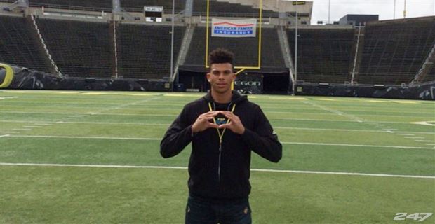 Three-star receiver Daniel Arias schedules 3rd unofficial visit