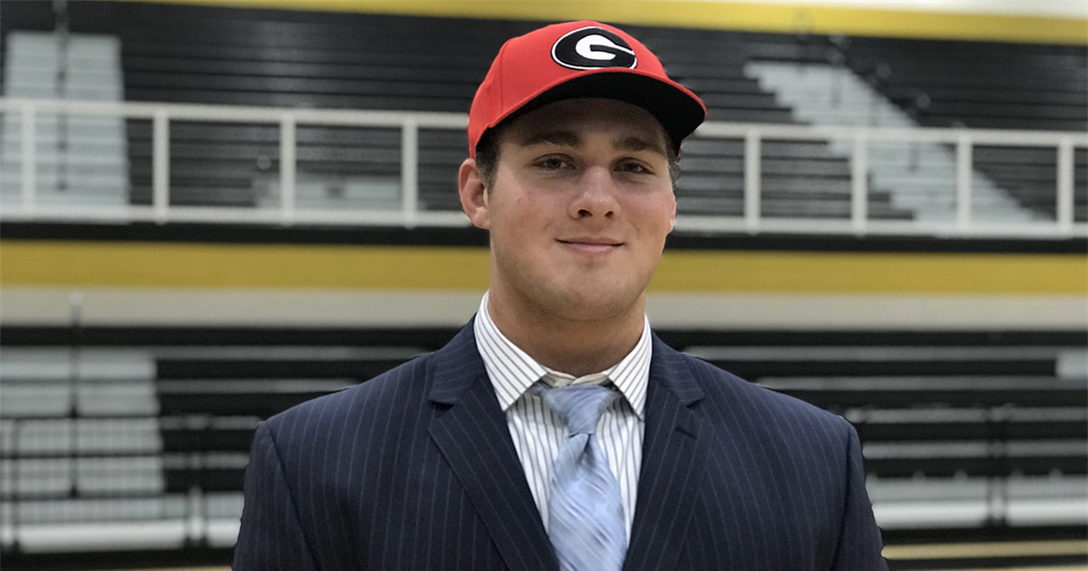 Georgia lands true throwback type in 5-star OL Webb