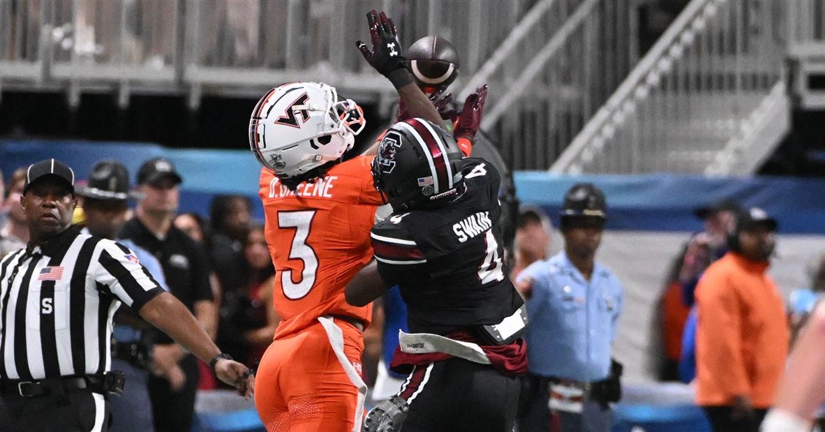 White mulling replacements for Collier