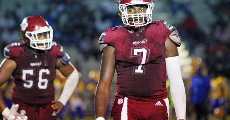 Louisville defensive lineman Gabriel Moore ready for Ole Miss visit