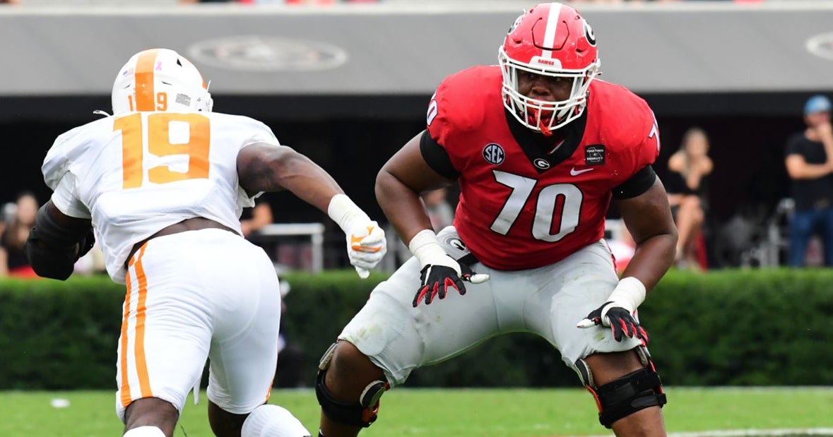 Georgia Bulldogs offensive line ranked No. 8 in college football
