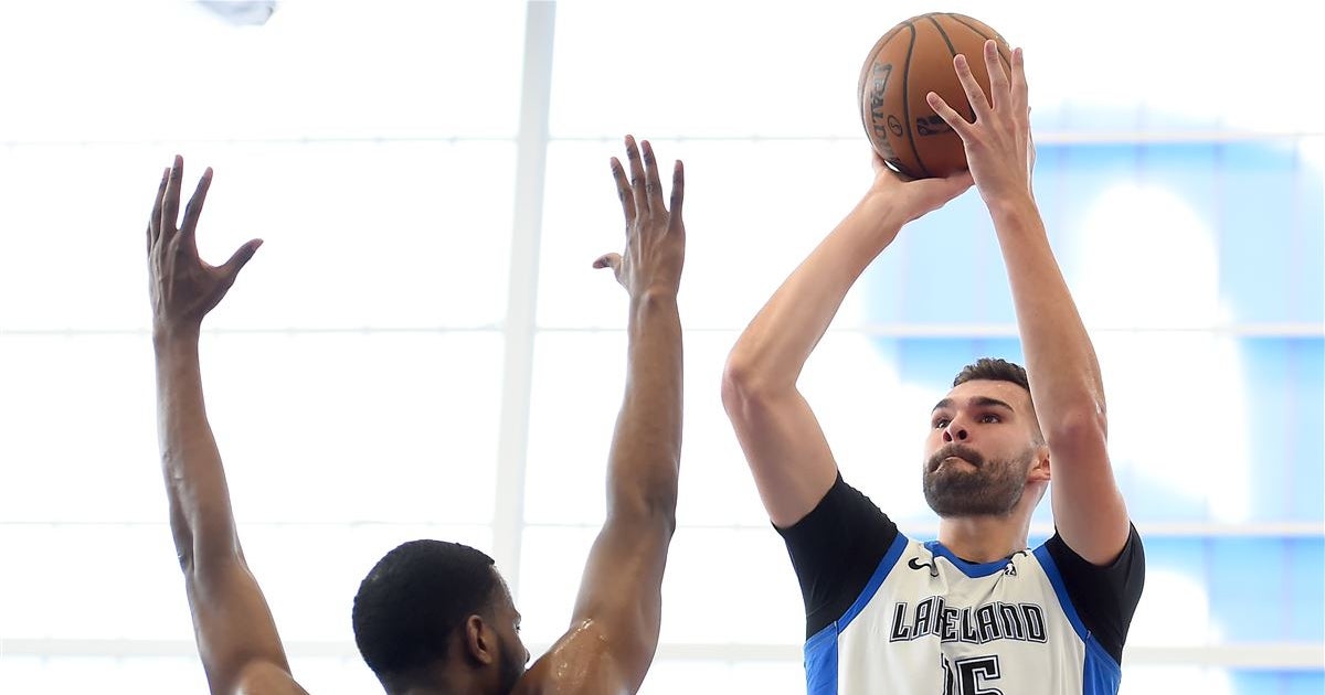 Report: Isaac Humphries signs 2-year NBL deal