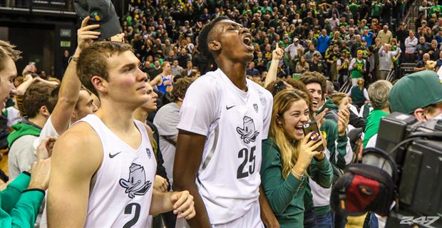 Oregon ranked in the Top 5 for final regular season poll