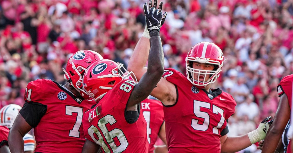 Kirby Smart provides injury updates on Georgia OL Monroe Freeling ...