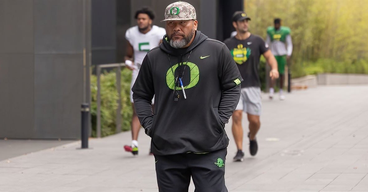 Everything DL coach Tony Tuioti said after Oregon's sixth spring practice