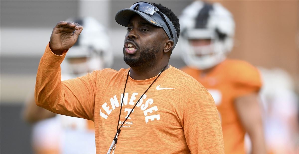 Quick-hitters from DC Tim Banks previewing Tennessee’s matchup with ...