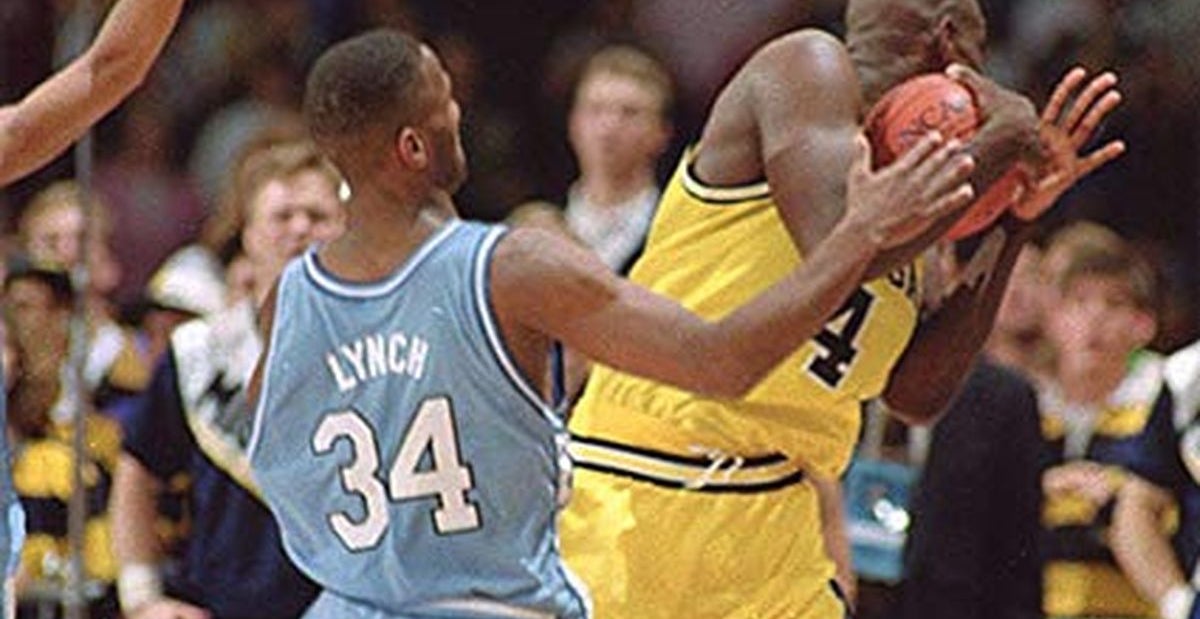 George Lynch Explains How Dean Smith Beat Michigan & Chris Webber in ...