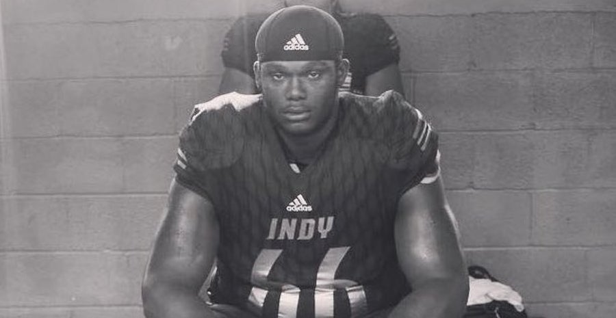 JuCo tackle Jeremy Flax schedules Kentucky visit