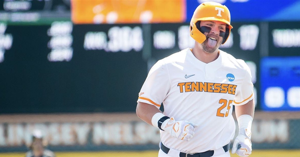 Tennessee baseball's Blake Burke signs deal with Milwaukee Brewers