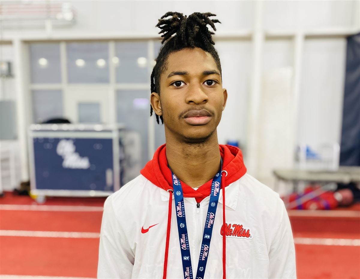 Three-star CB Patrick Broomfield says two schools 'testing' his ...