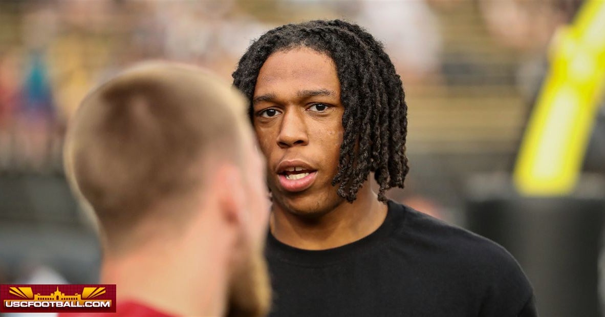 Signing Day: USC football signs Chicago DL and longtime commit Braeden ...