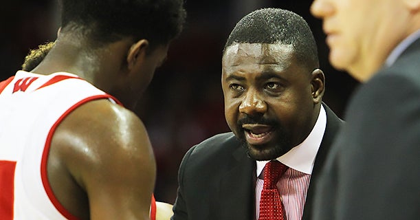 Howard Moore loses wife, daughter in fatal car accident