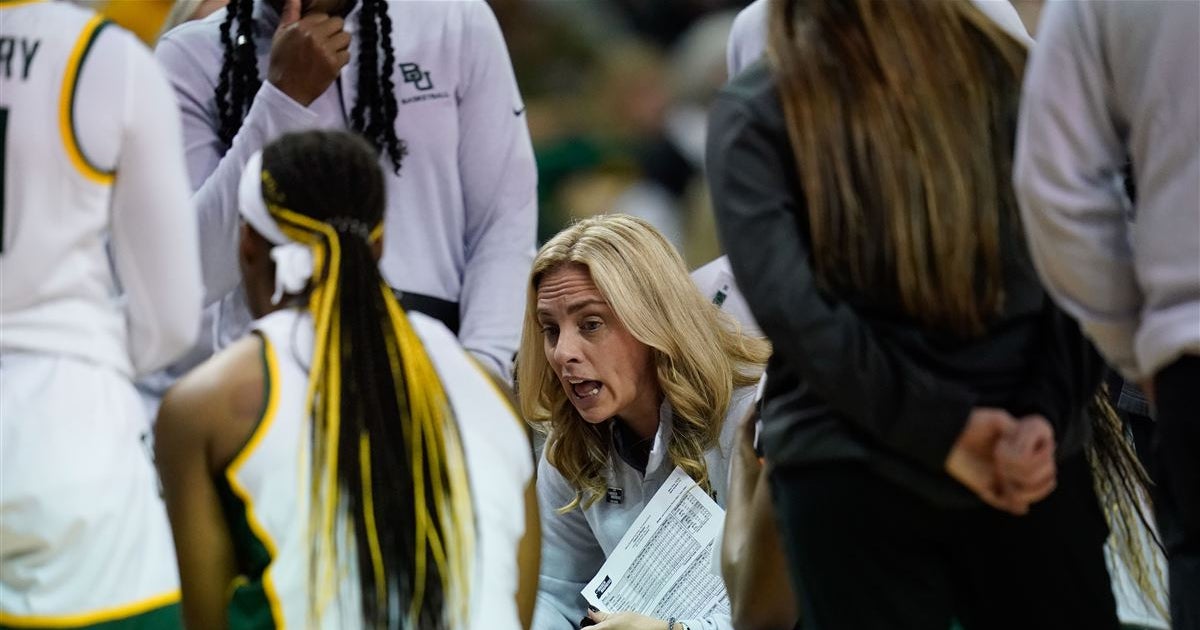 Looking Back at Nicki Collen's First Season as Baylor Head Coach