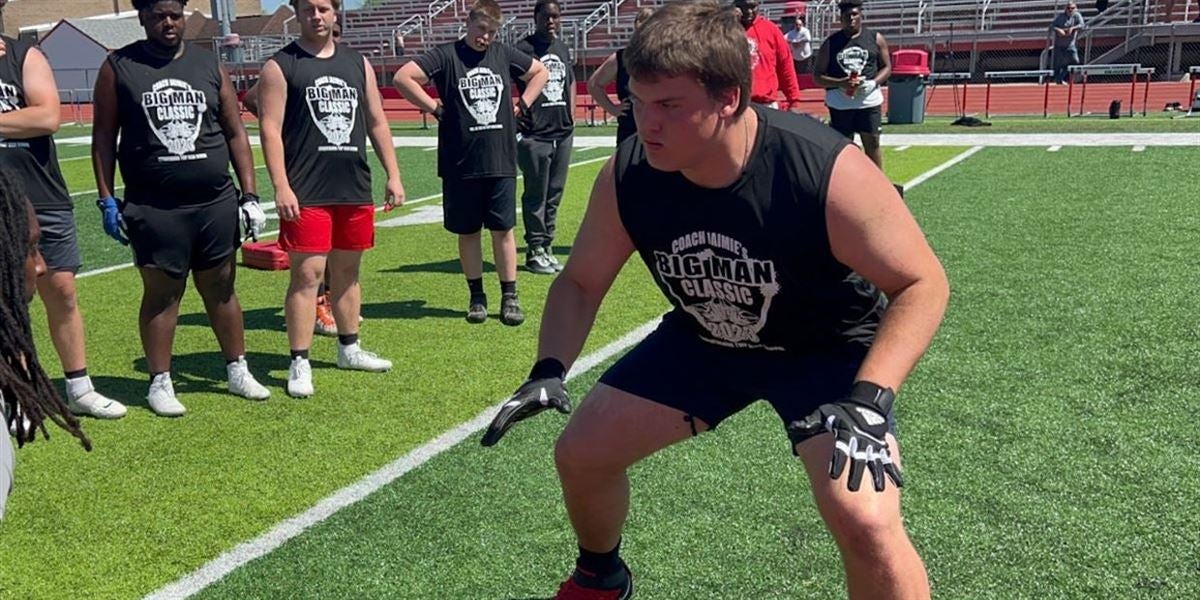 Elite offensive lineman Tyler Merrill high on Notre Dame