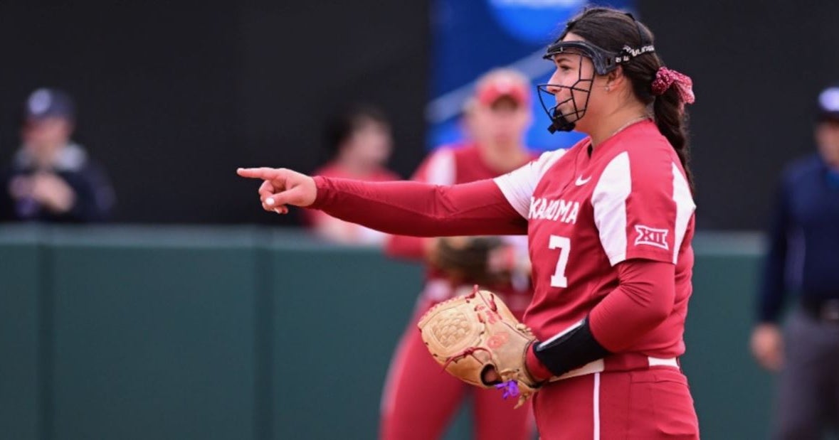 Jayda Coleman homers, doubles in another explosive game at the plate ...