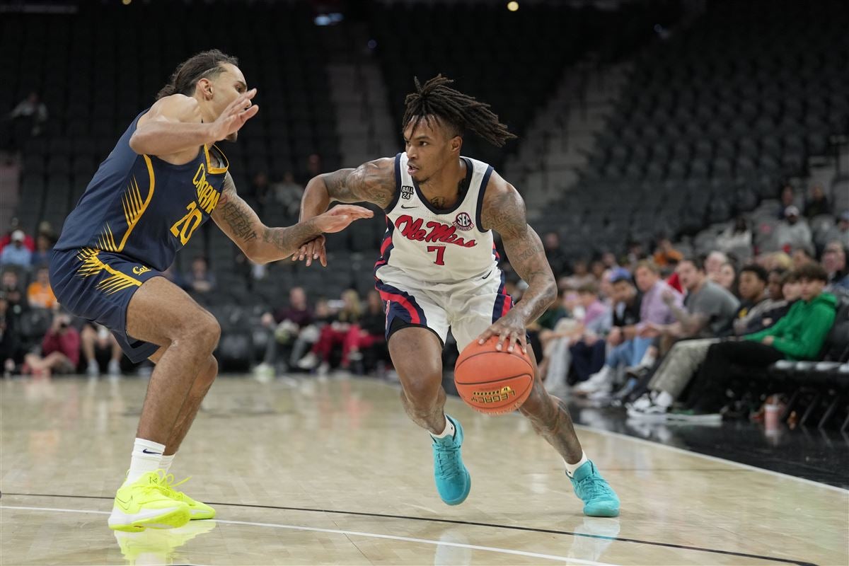 Ole Miss hoops finally cracks AP Top-25, checking in at No. 25