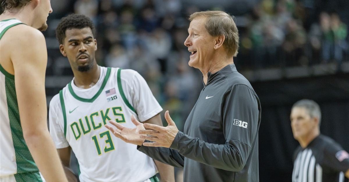 Oregon faces critical junction early in the season coming off one of ...