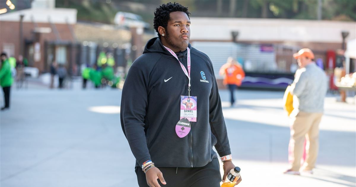 No. 4 OL Daniel Calhoun set to visit Miami next weekend