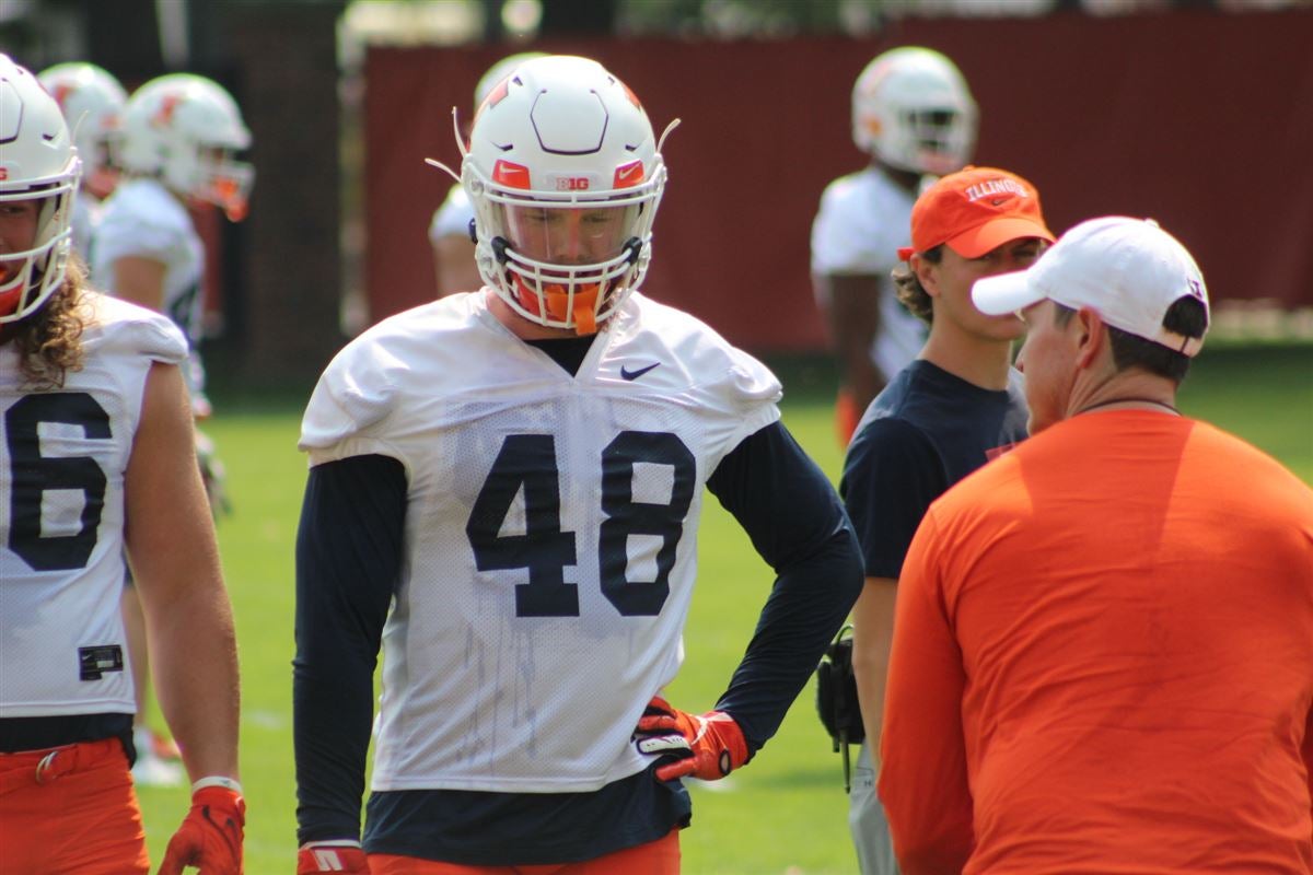 'The reaction was pretty awesome': Five Illini football walk-ons earn ...