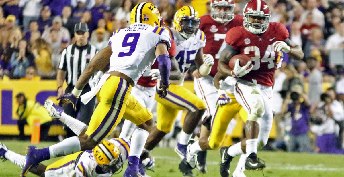 LSU ranked No. 10 in this week's Coaches Poll