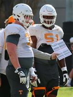 Drew Richmond, Tennessee, Offensive Tackle