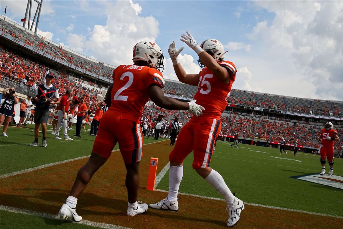 Perris Jones has 'surreal moment' on his first Virginia start