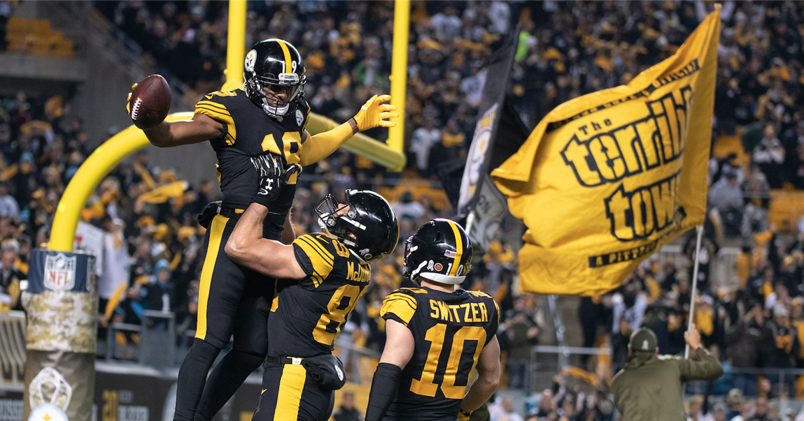Steelers 52 points most in a game since 1984