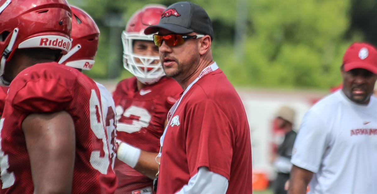 Arkansas offers familiar name in Chris Vaughn