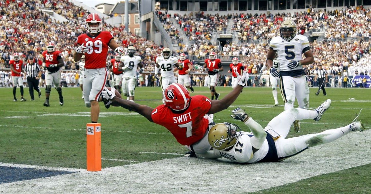 Georgia opens as a heavy favorite over Georgia Tech