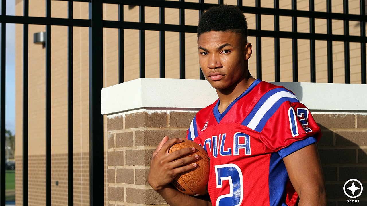 Jaylen Smith Profile Photos