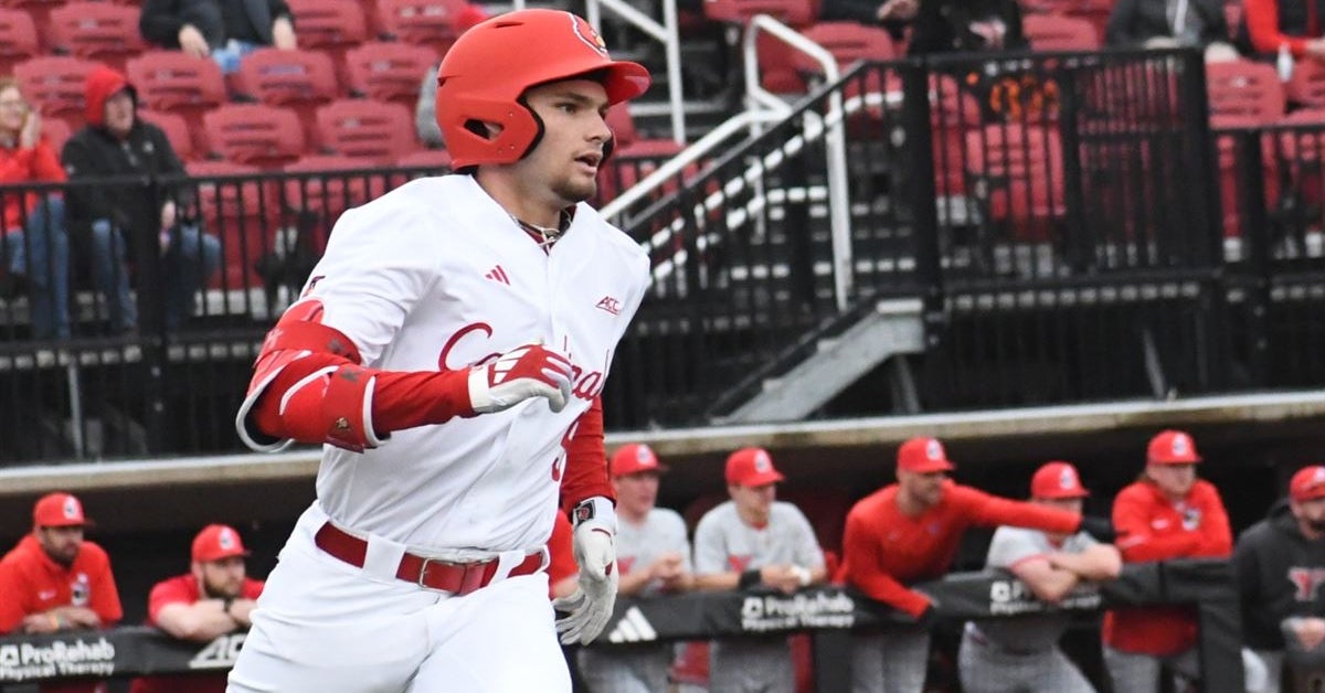 Louisville scores 13 in first inning, downs WKU 16-5