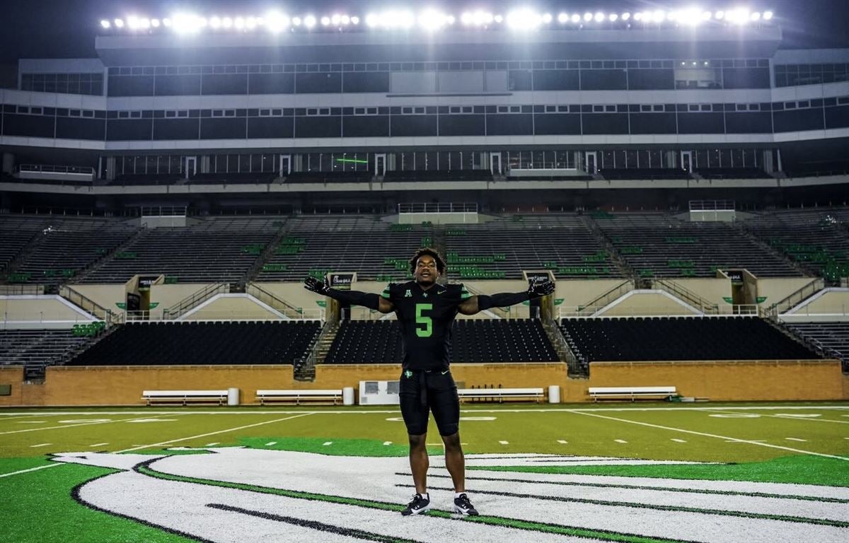 North Texas lands first transfer commitment with Sam Houston linebacker ...
