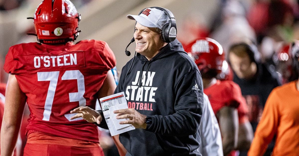 What we're learning about Rich Rodriguez's offense