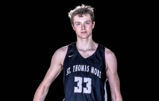 Riley Mulvey signs letter of intent, officially a Hawkeye