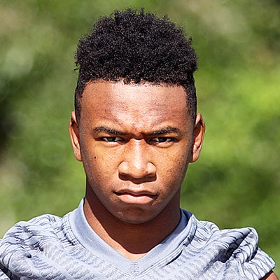 Jaylin Simpson Profile Photos