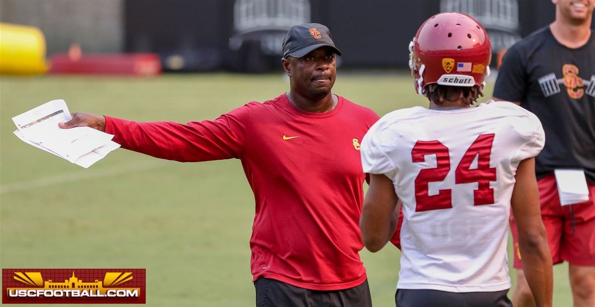 USC lets go defensive backs coach Ronnie Bradford