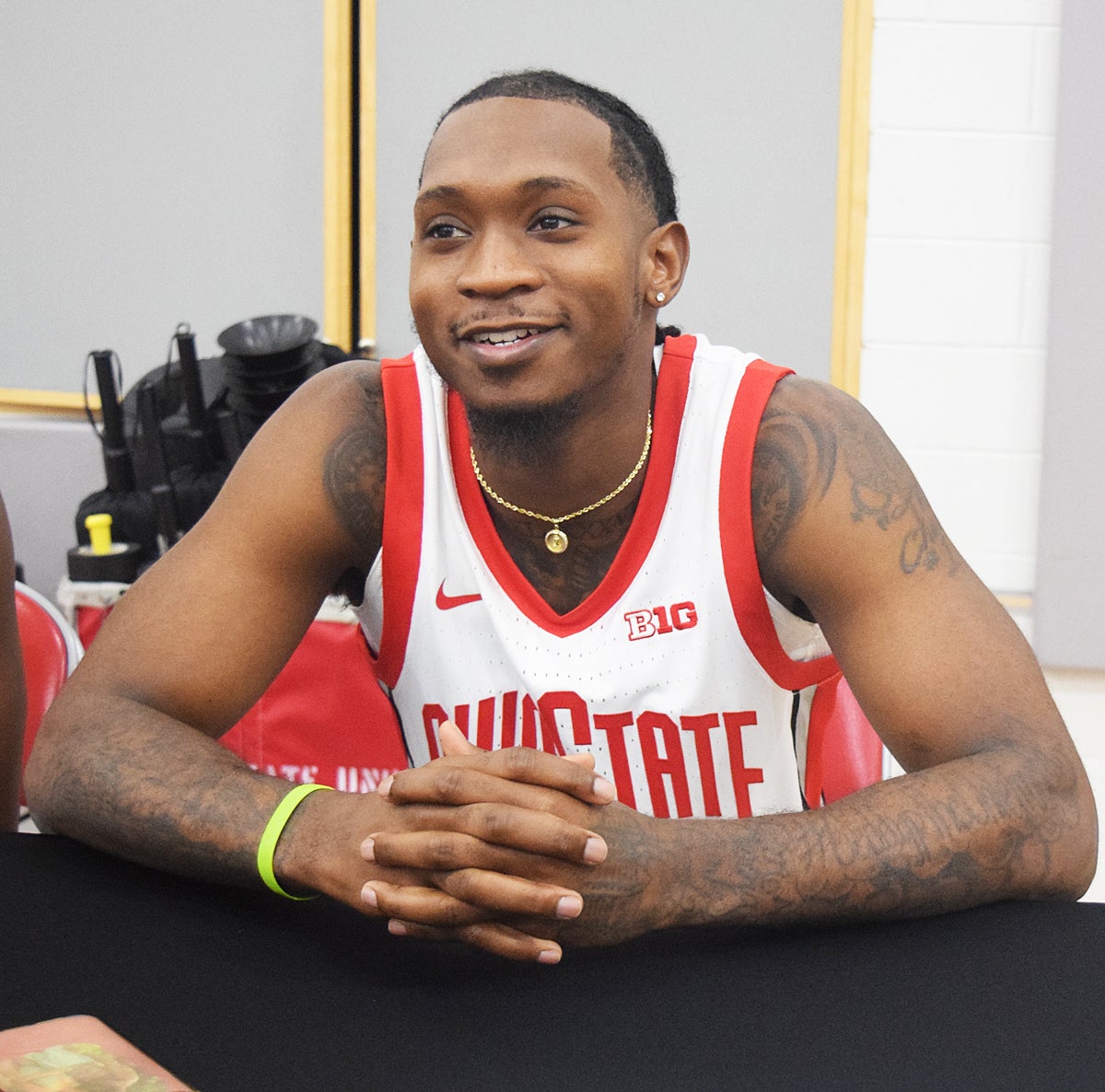 Sights and Sounds: Ohio State men's basketball team unveiled at photo day